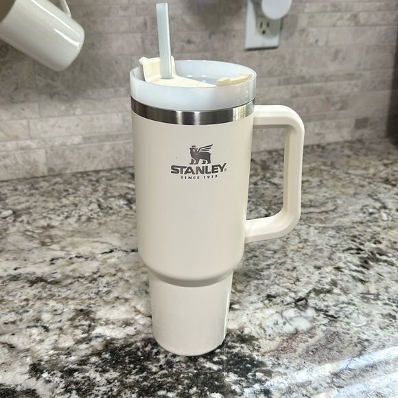 Stanley | Other | Stanley 4 Oz Quencher H2o Flow State 40 Tumblr | Poshmark